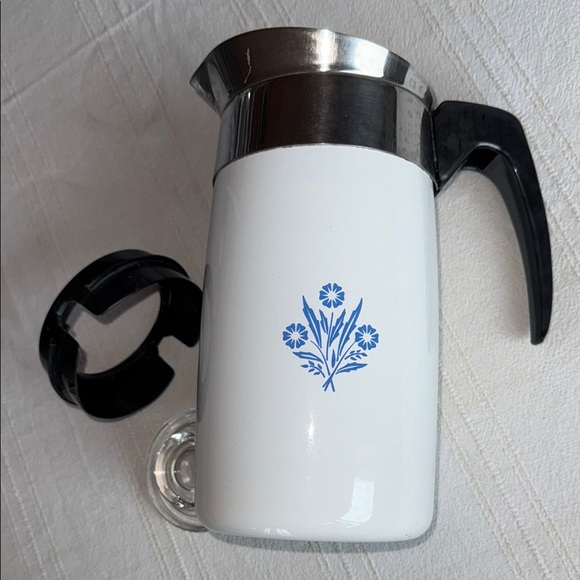 Corningware | Kitchen | Vintage Corning Ware Blue Cornflower Coffee ...